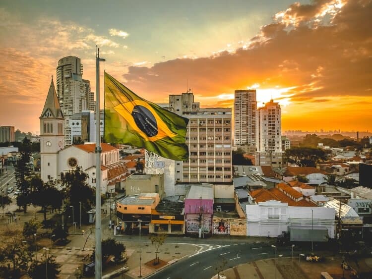 6 Things You Should Know Before Visiting Brazil - Flo's Blog