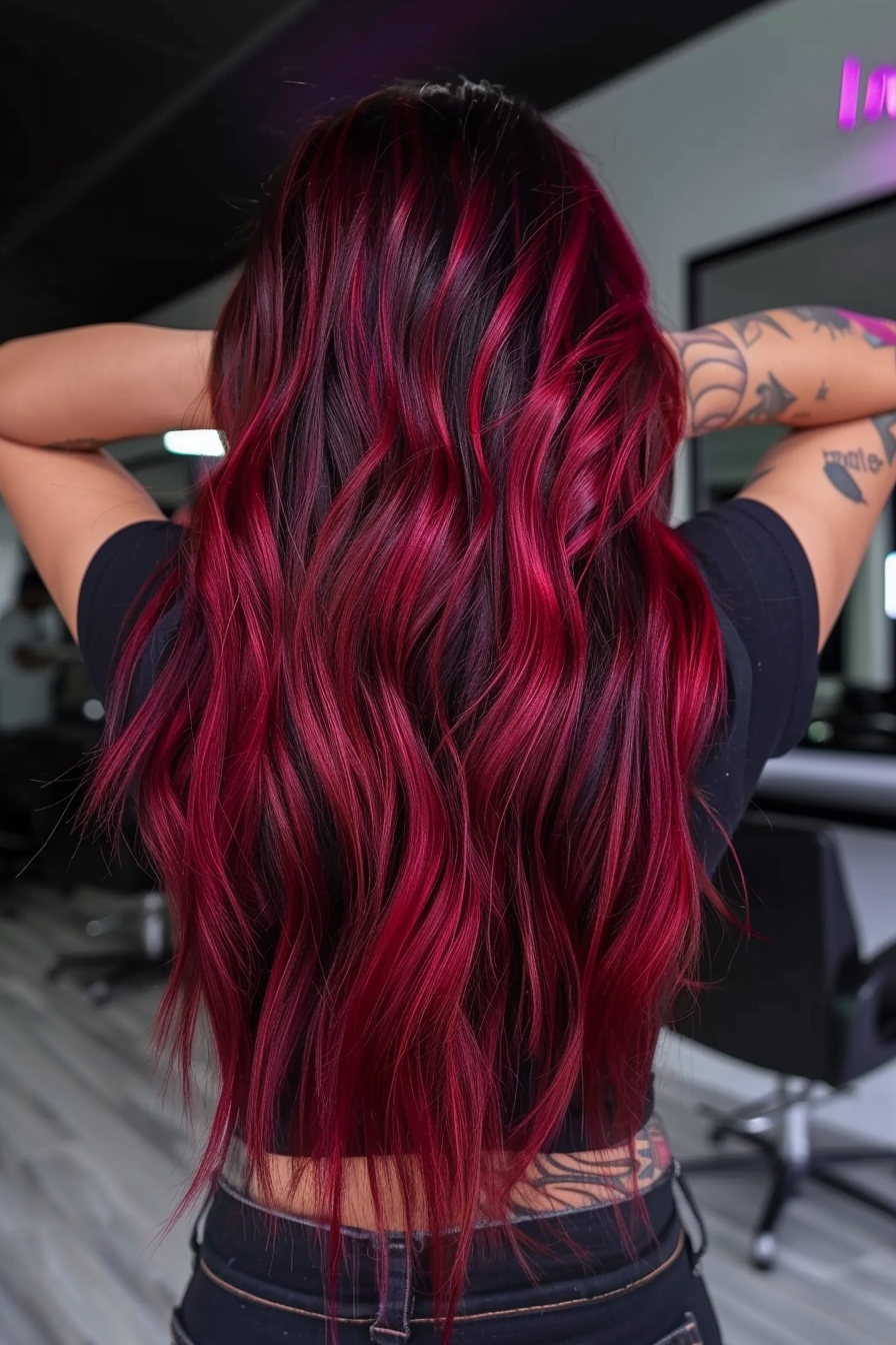 45 Sizzling Hot Red Highlights Ideas for Black Hair - Flo's Blog
