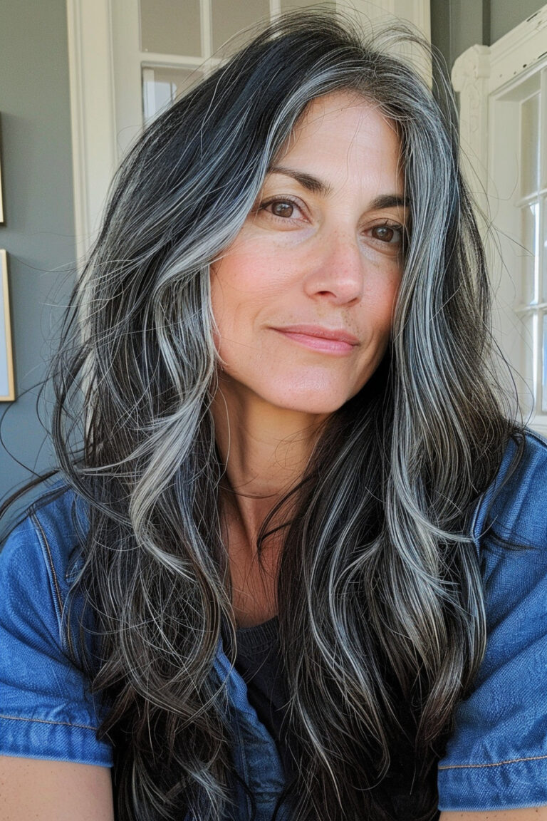 25 Examples of Transitioning to Gray Hair That'll Make You Want To Ditch the Dye - Flo's Blog