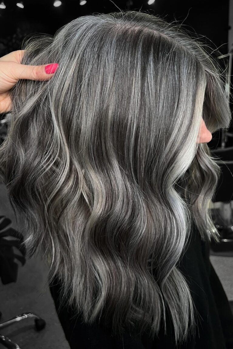 30+ Chic Silver Highlights And Gray Blending Ideas For Dark Hair (NEW ...
