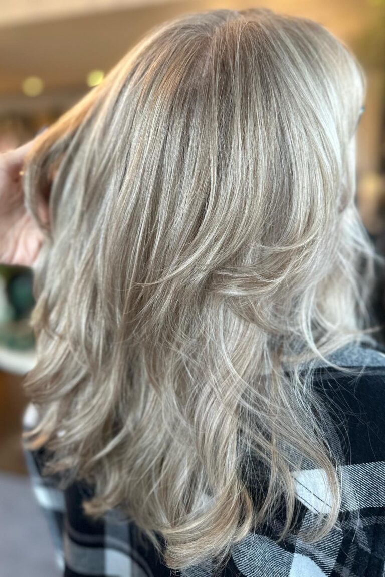 25+ Gorgeous Blonde Grey Blending Ideas You Have To See NOW - LaylaShine