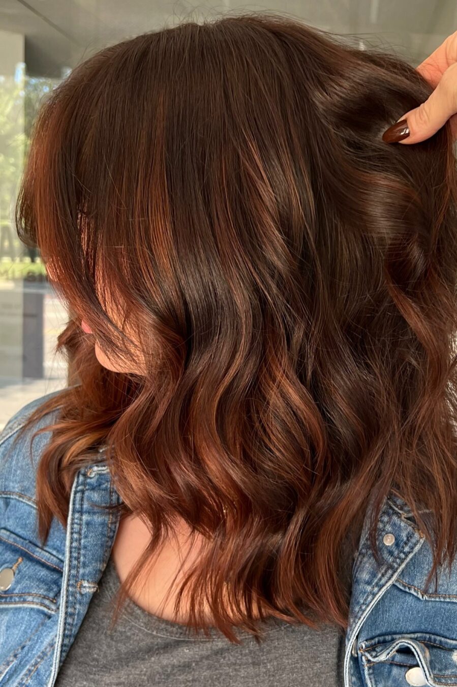 25 Stunning Mahogany Hair Color Ideas That Will Make You Glow - LaylaShine