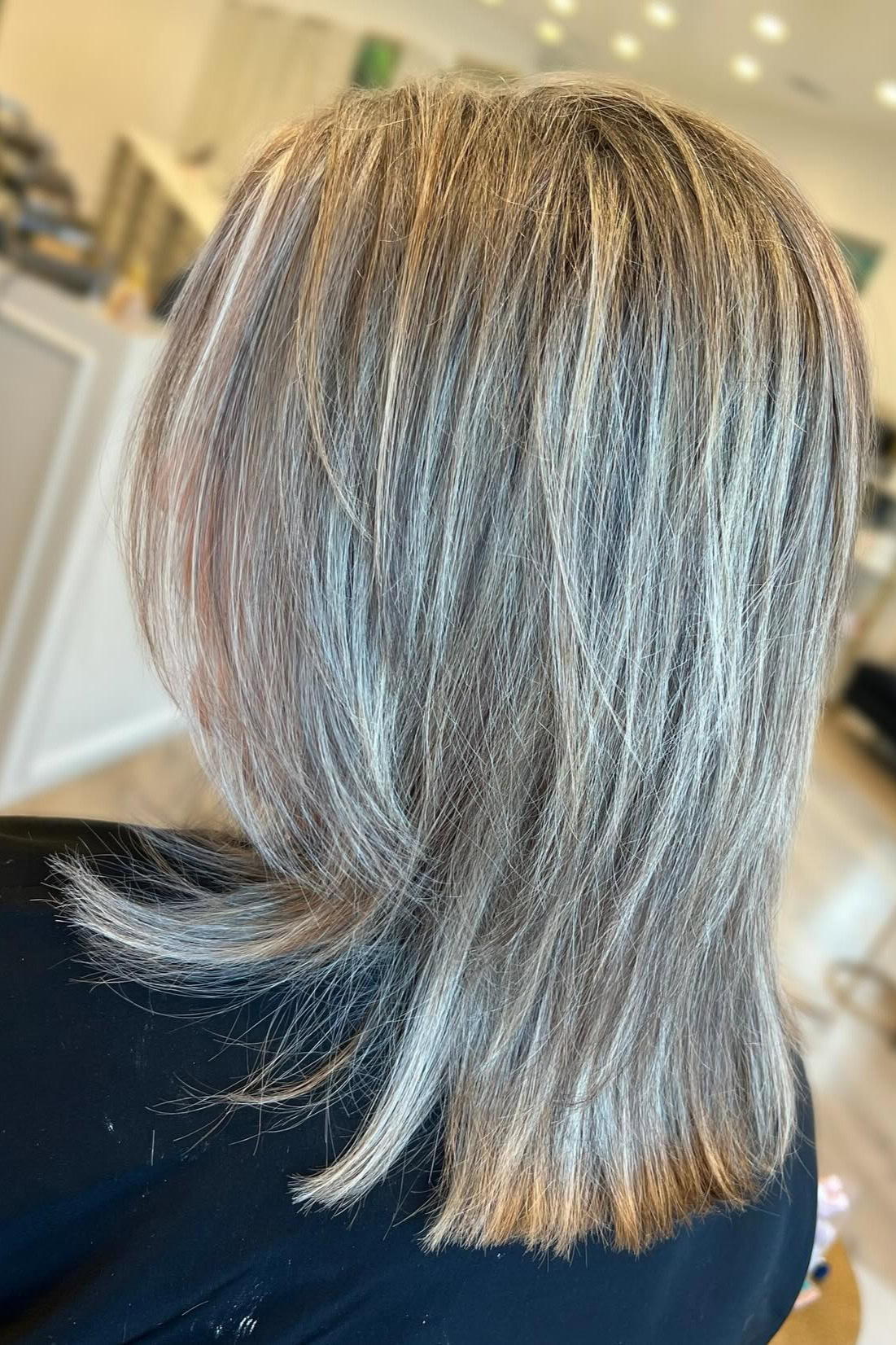 25+ Gorgeous Blonde Grey Blending Ideas You Have To See NOW - Flo's Blog