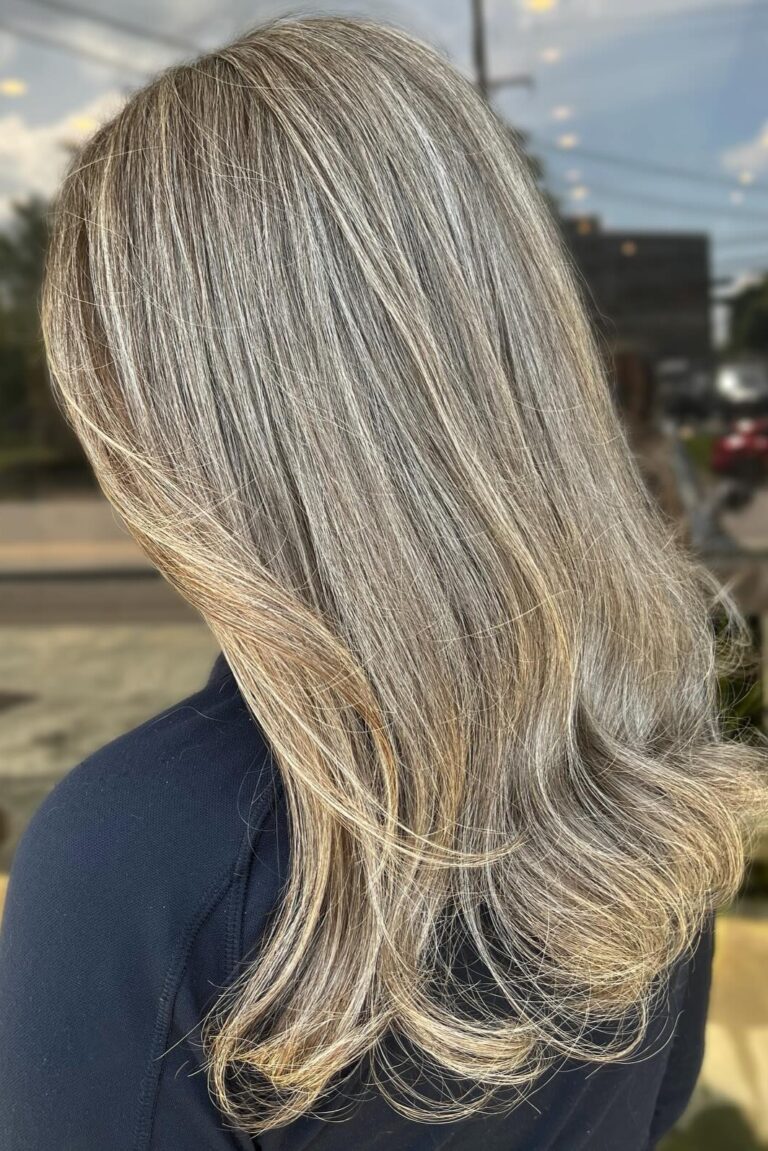 25+ Gorgeous Blonde Grey Blending Ideas You Have To See NOW - Flo's Blog