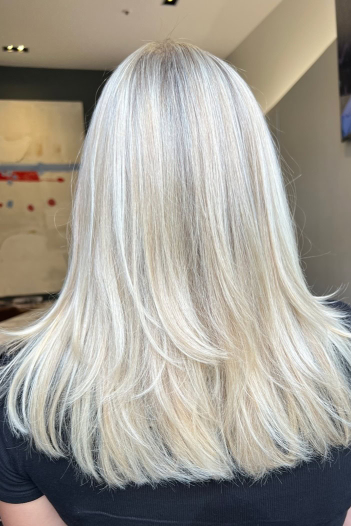 25+ Stunning Cool Toned Blonde Hair Color Ideas for 2025 - Flo's Blog