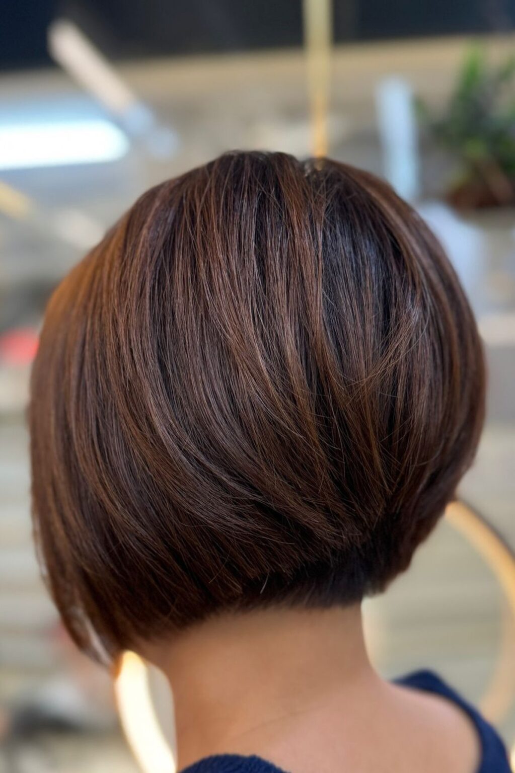 25+ Chin-Length Bob Haircut Ideas That Are Absolutely Gorgeous - LaylaShine