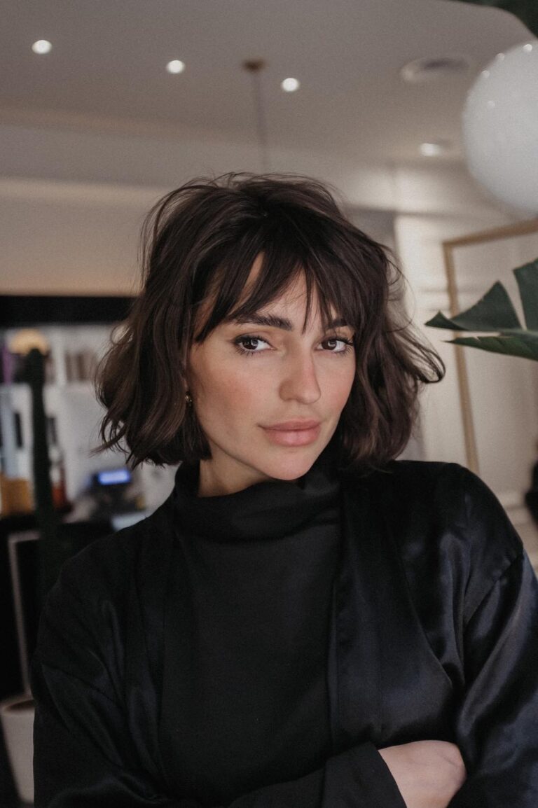 25+ Effortlessly Chic French Bob Haircut Ideas - Flo's Blog
