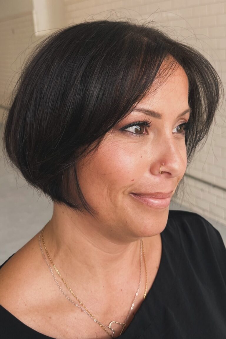 25+ Effortlessly Chic French Bob Haircut Ideas - Flo's Blog